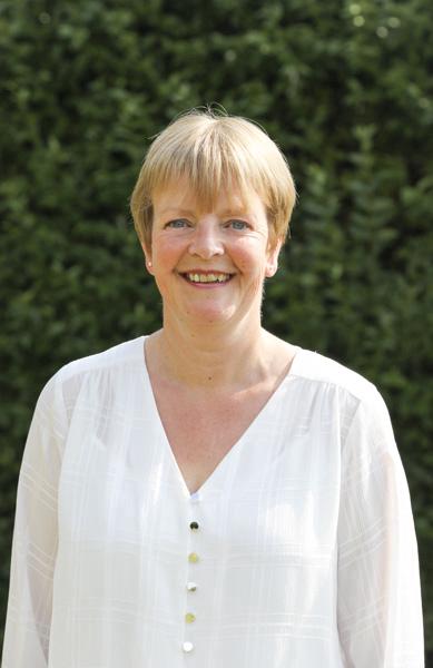 Kingston Morehen | Carol Crouch